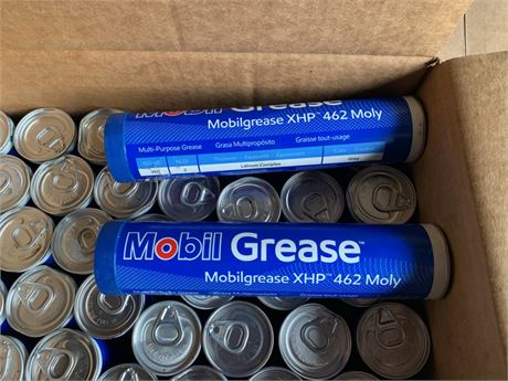 Duke Energy Surplus - Unused Mobil XHP 462 MOLY Lithium Complex Grease!