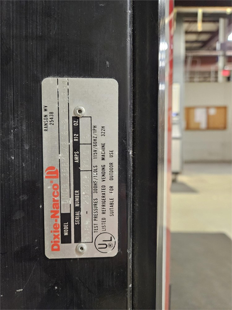 Duke Energy Surplus - Dixie-Narco DNCB 368 MC/216-8-PE 2294 Pepsi Machine