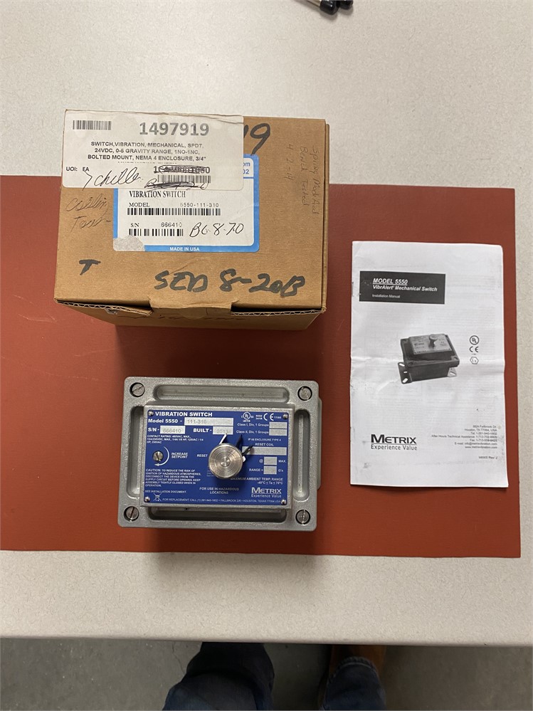 Duke Energy Surplus - METRIX VibrAlert Mechanical Switch Model 5550-111 ...